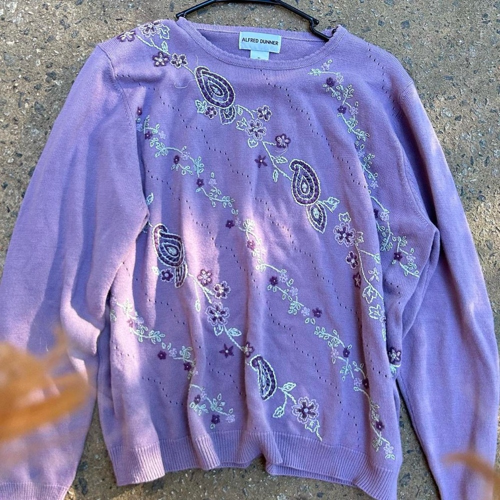 Purple Floral Embroidered Grandma Sweater - Gem